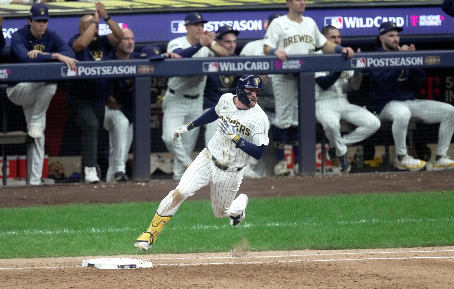 Ranking top 10 MLB second basemen heading into the 2025 season ft ...