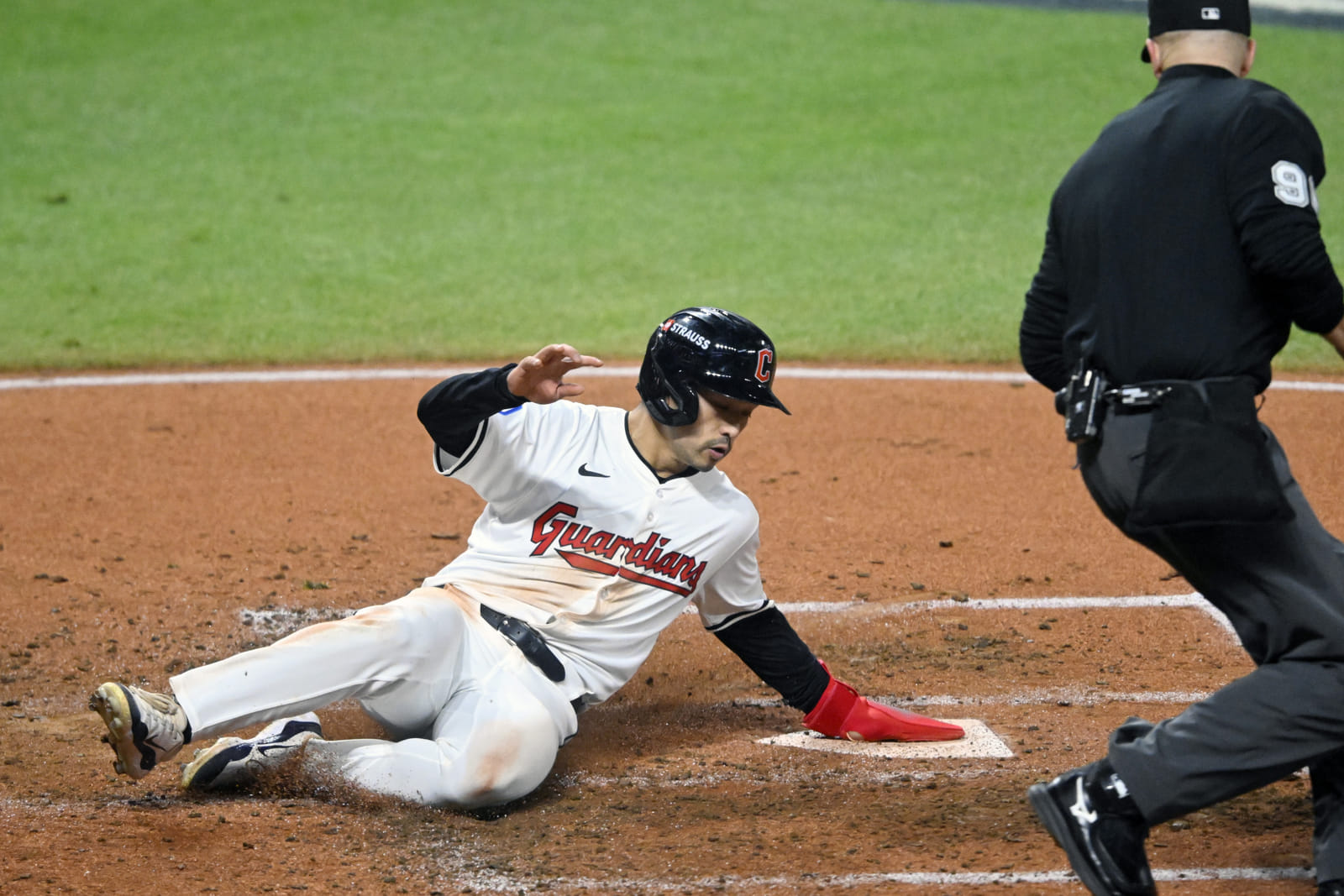 Ranking top 10 MLB left fielders heading into the 2025 season ft. Tyler ...