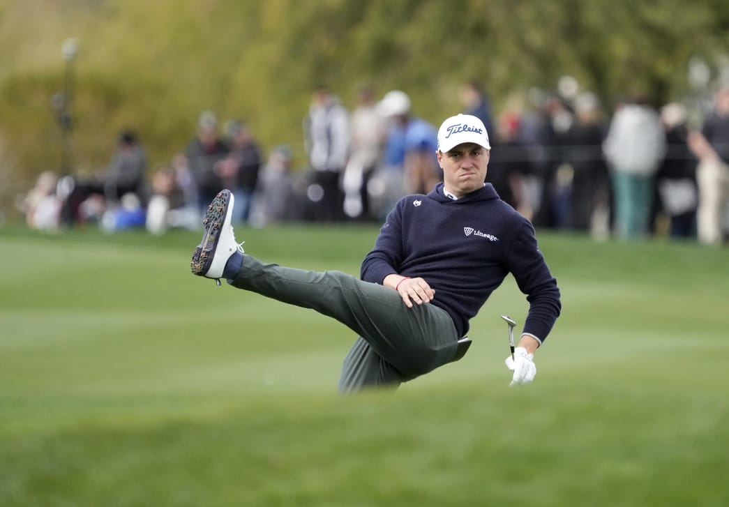 WATCH: Justin Thomas has a unique practice session at The Sentry 2025