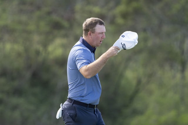 Who is leading The Sentry 2025 after round 1? Leaderboard explored