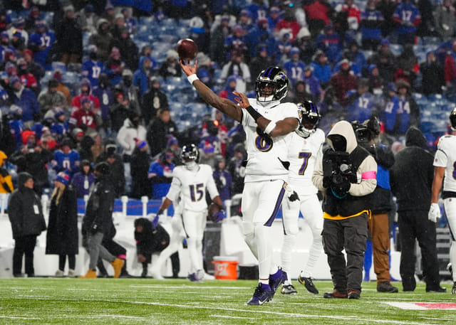 NFL fans ridicule Lamar Jackson for brutal interception and costly ...