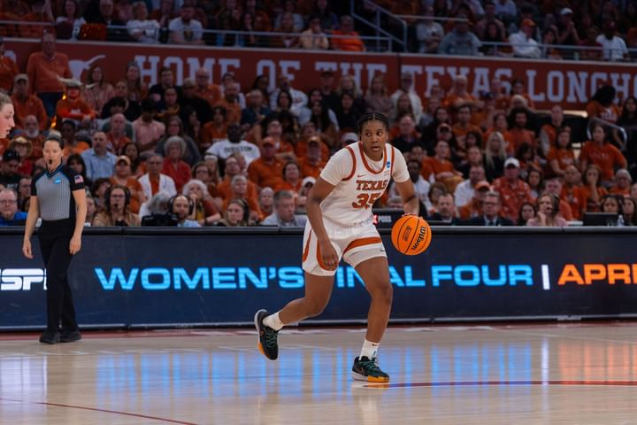 Where is Madison Booker from? Hometown and Birthplace