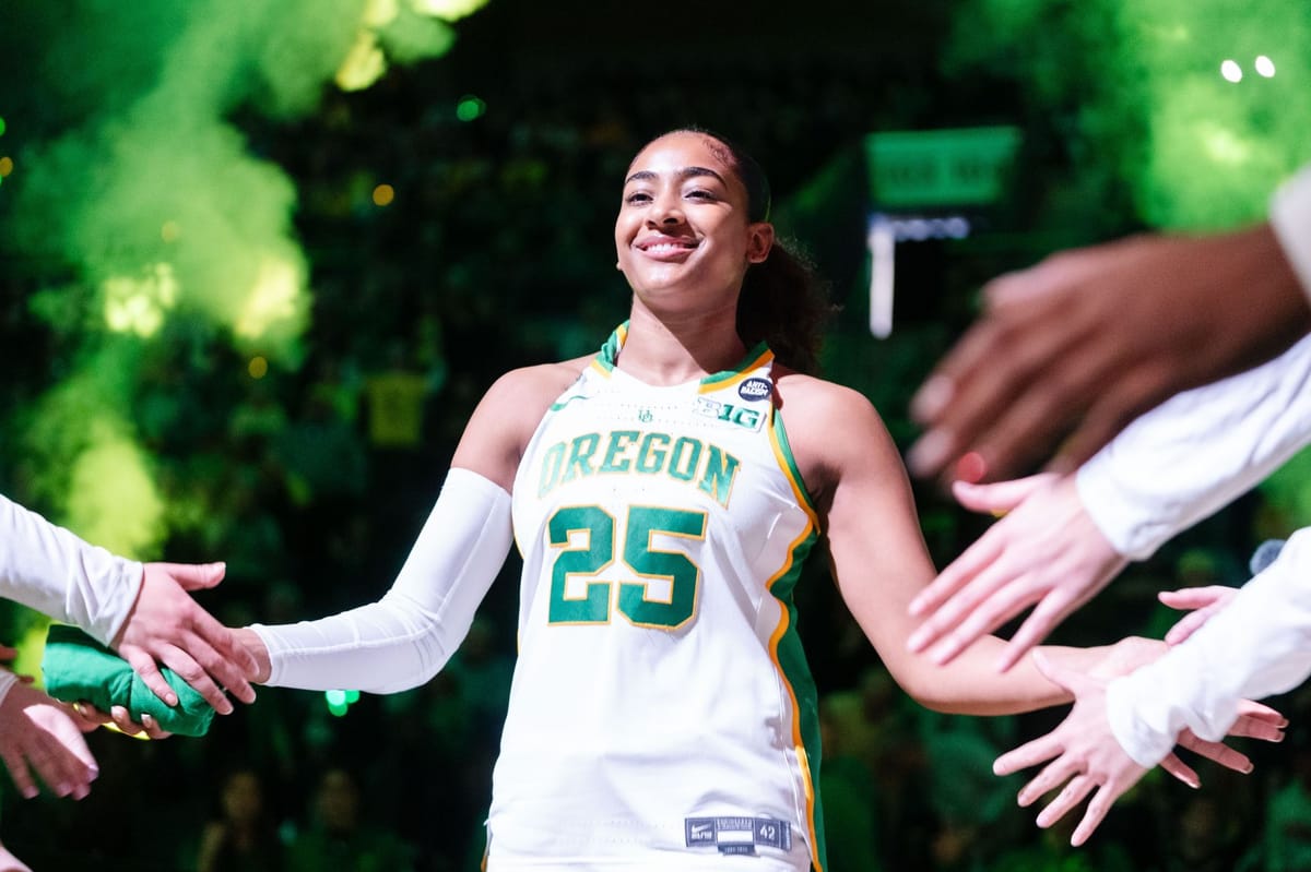 Who are Deja Kelly’s Parents? Meet Darren Kelly and Theresa Nunn.