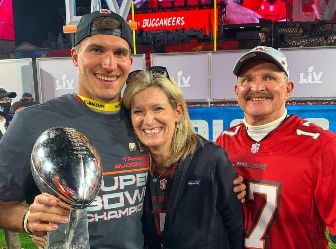 Who are the Justin Watson Parents ? Meet Doug and Terri Watson