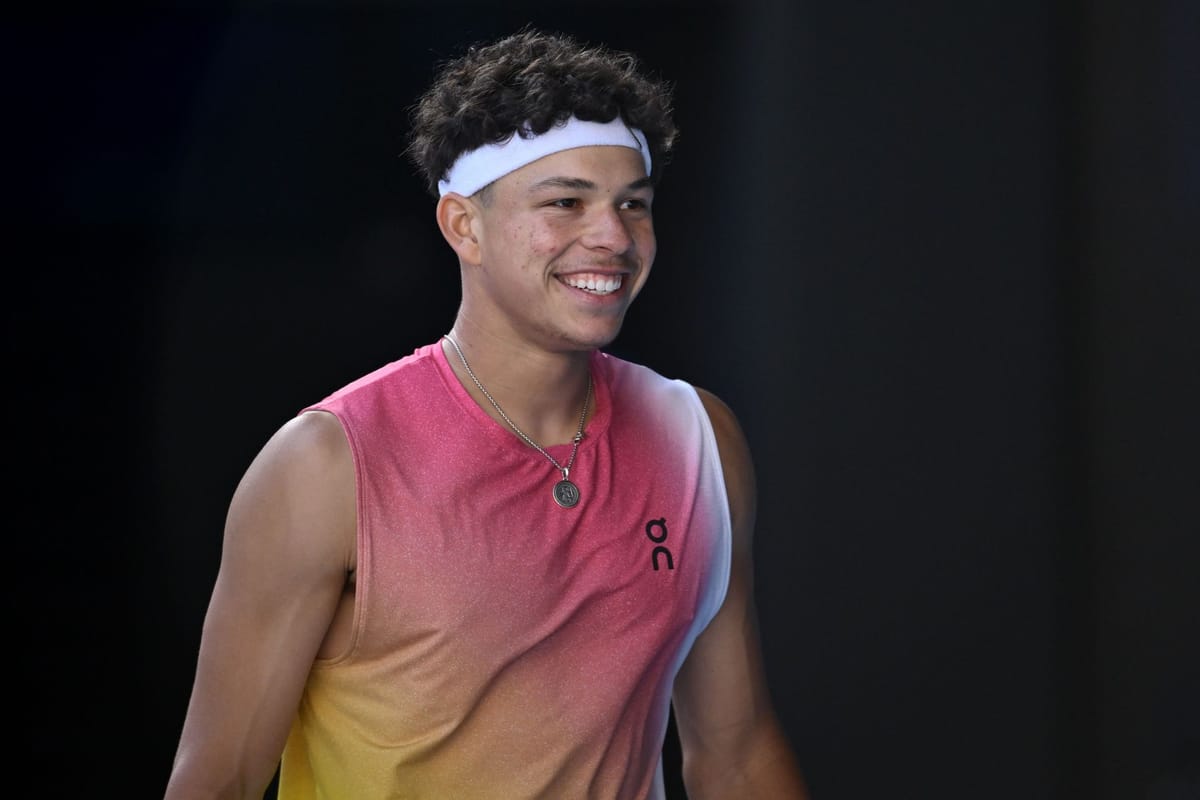 We asked AI to predict the winner of Ben Shelton vs Jannik Sinner ...