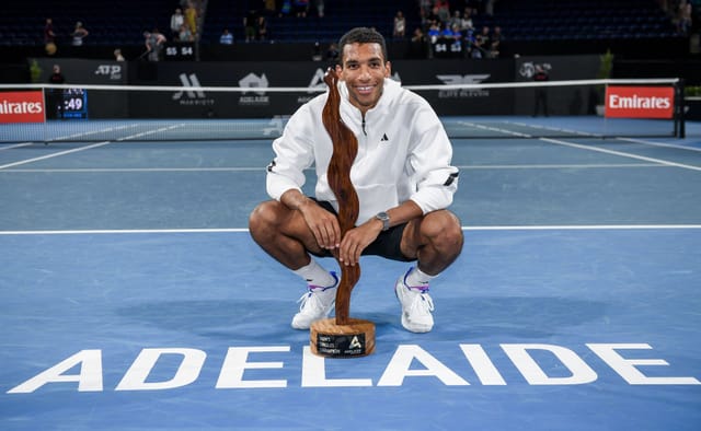 Felix Auger-Aliassime's fiancee Nina drops 3-word reaction to his Adelaide International win