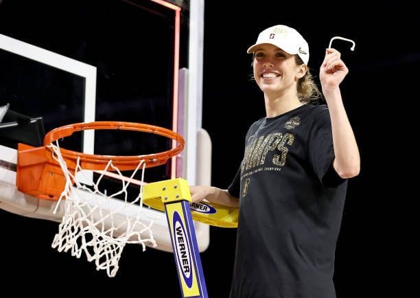 Lexie Hull's College - Career, High School, Achievements and more