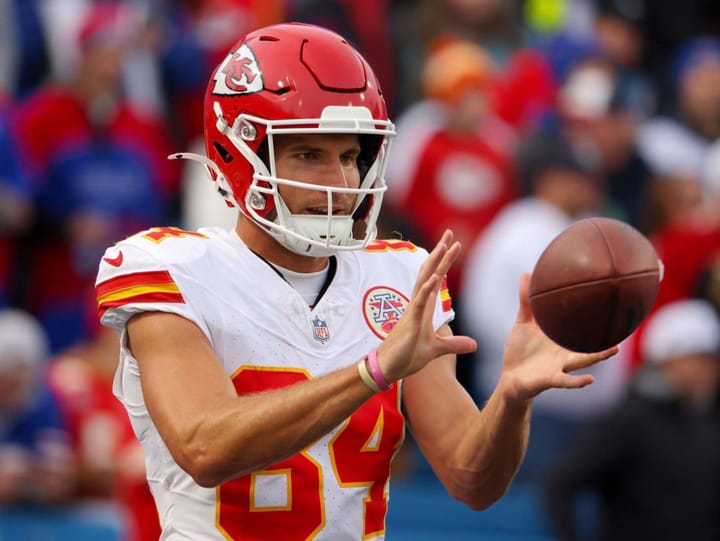 Justin Watson’s Contract Breakdown, Salary Cap Details, Bonuses, Terms ...