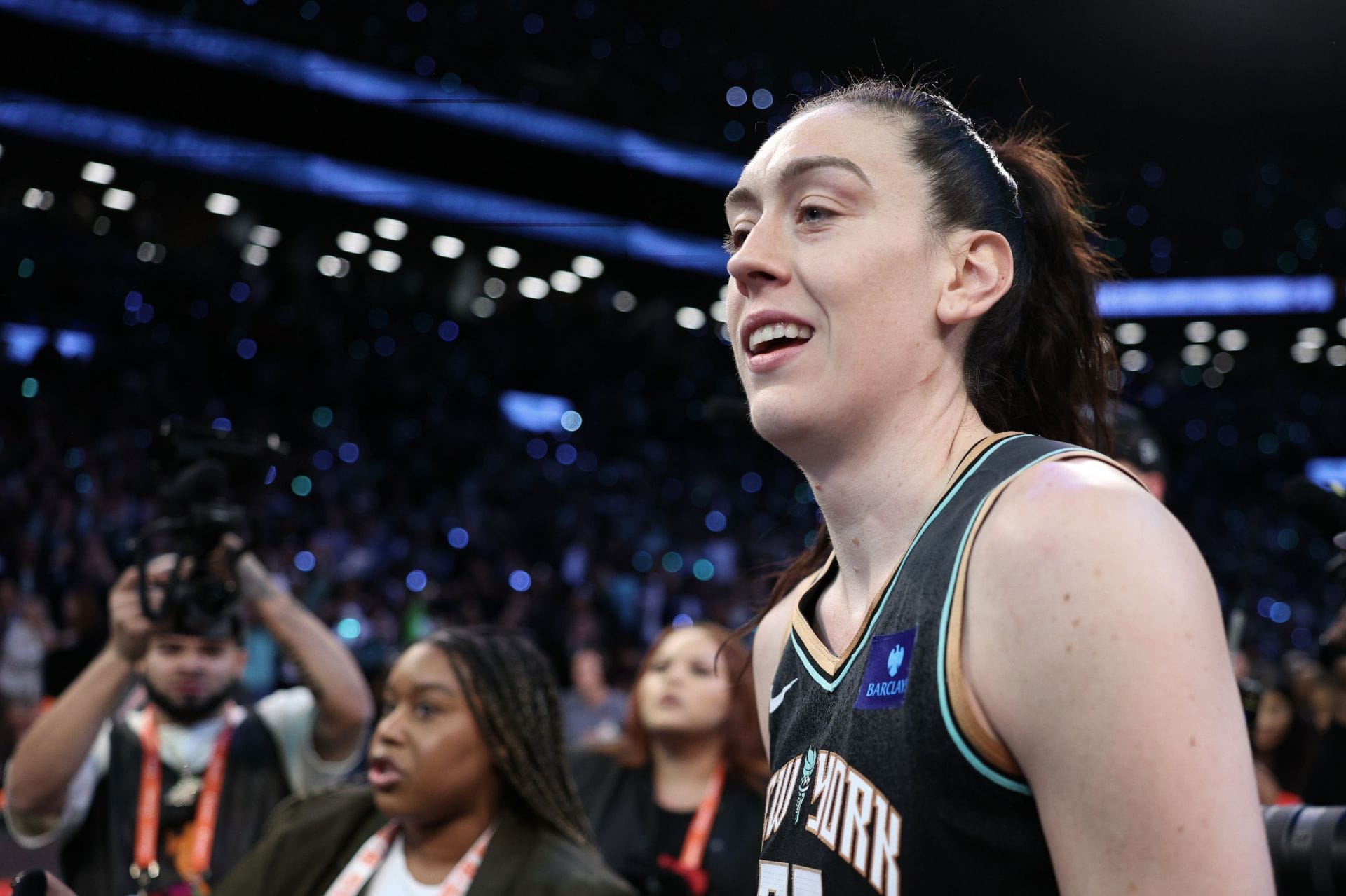 Breanna Stewart stats tonight: Mist star's performance against Satou ...