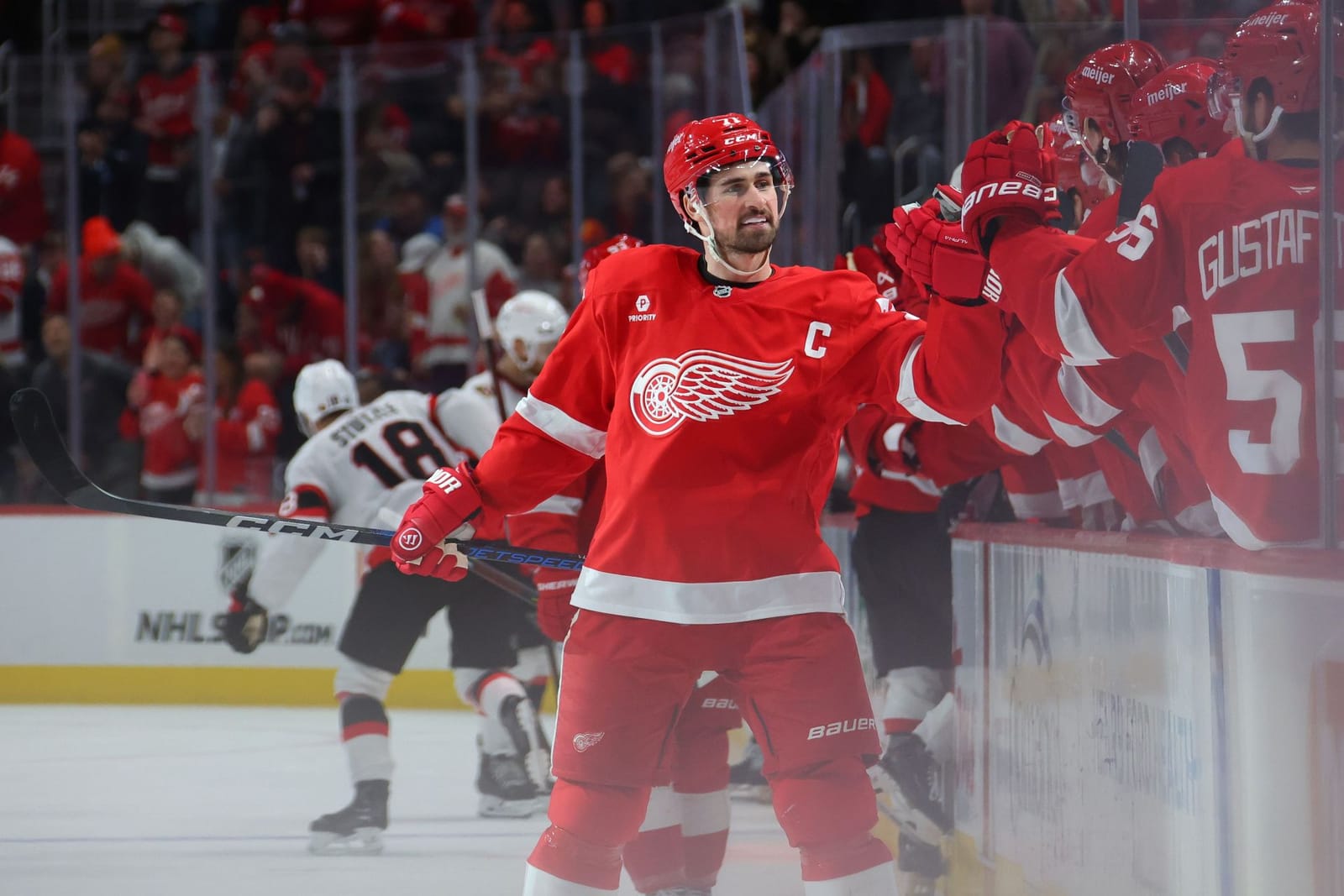 Dylan Larkin age - Discover Dylan Larkin's Height, Weight, and other ...