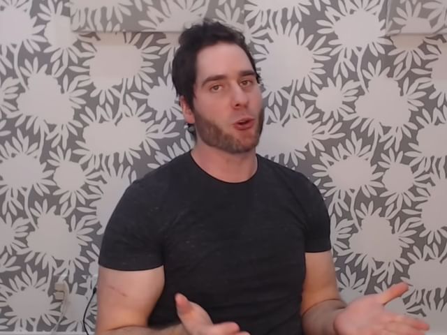 YouTuber PopularMMOs allegedly "on the run" after pleading guilty to ...