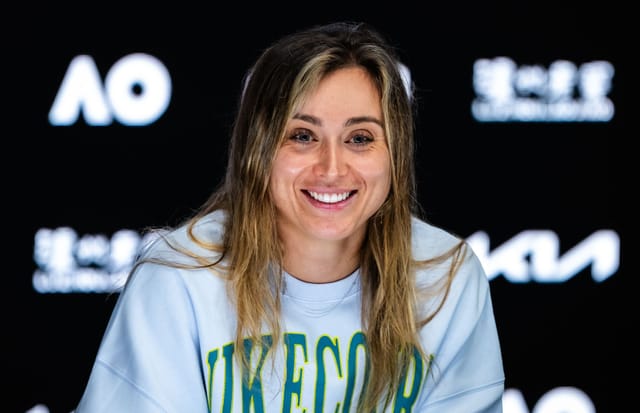 Paula Badosa's boyfriend Stefanos Tsitsipas drops 2-word reaction to ...