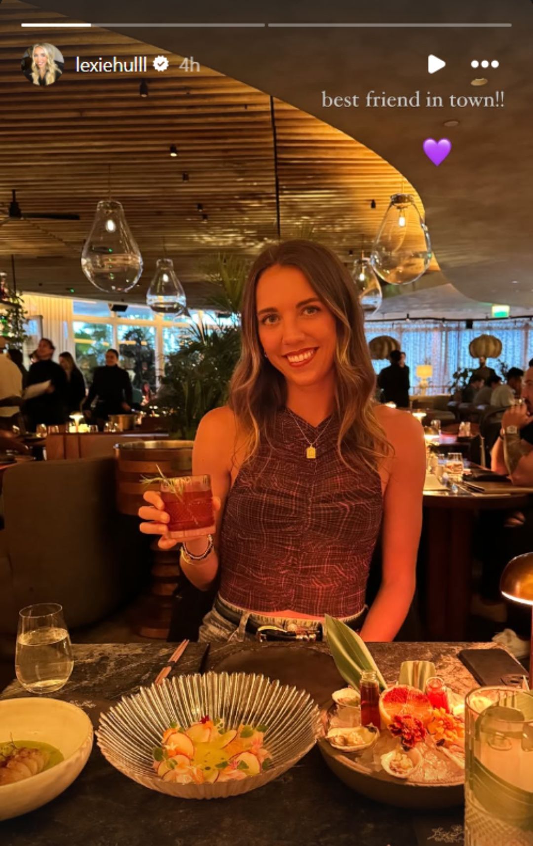 Lexie Hull drops 4-word reaction after linking up with twin sister amid Unrivaled fever