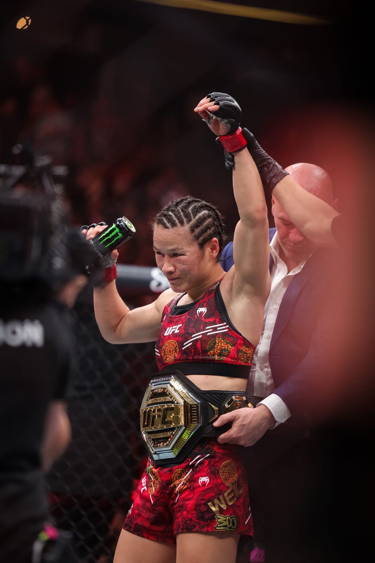 UFC Women's Strawweight Champion & Rankings - 2025