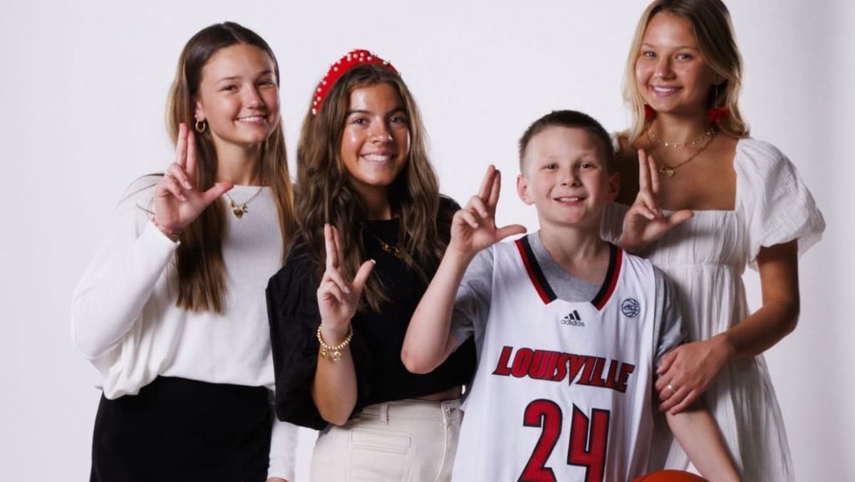 Pat Kelsey Family, Parents, Siblings, Wife, Kids