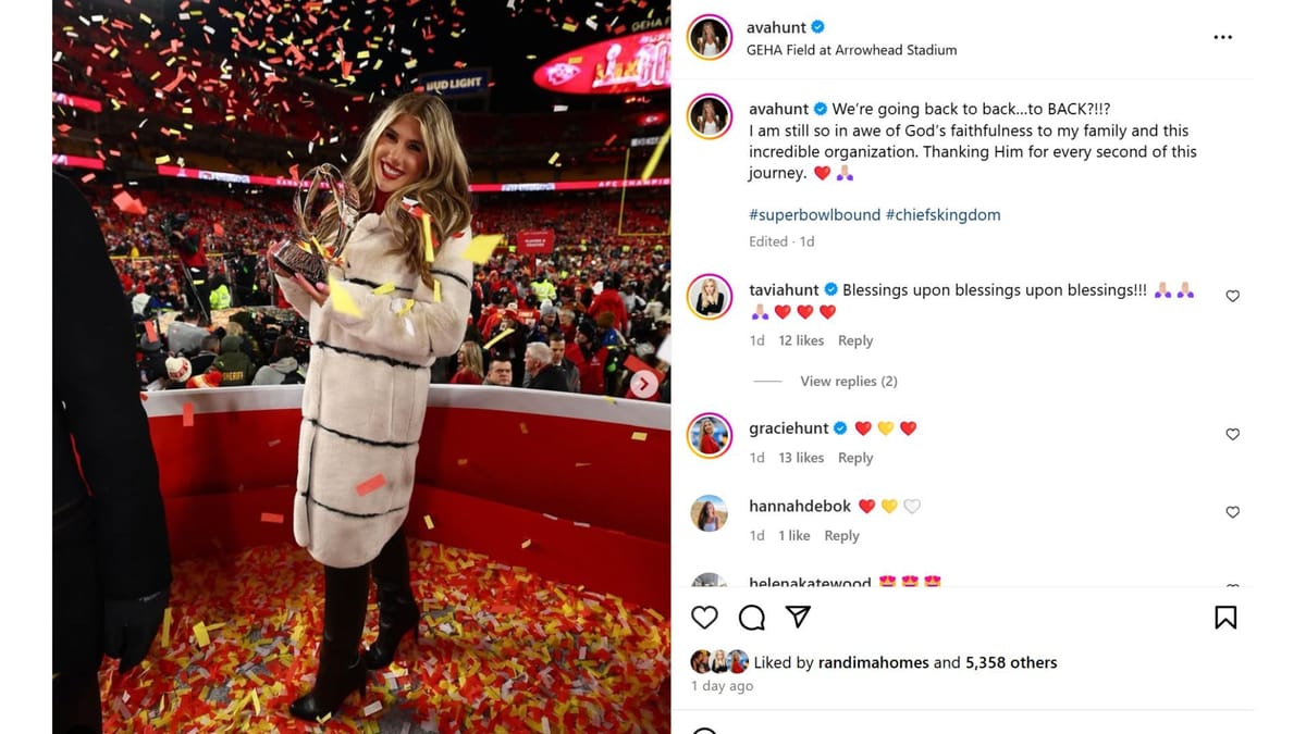 PICS: Chiefs owner Clark Hunt's daughter Ava pens heartfelt note as ...