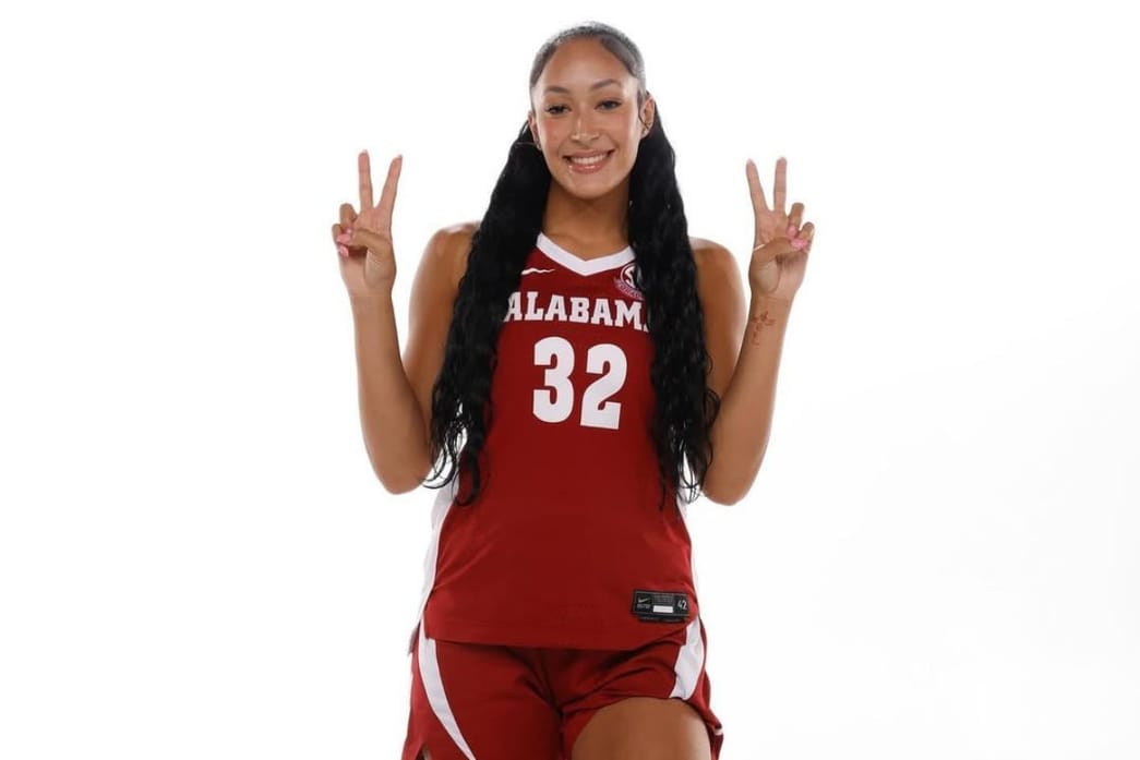 Who are Aaliyah Nye Parents? Meet her parents, James Nye and LaQueena ...