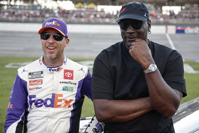 “It’s him”: NASCAR Influencer spots Denny Hamlin in attendance for Ohio ...
