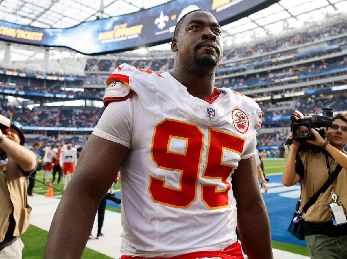 How old is Chris Jones?