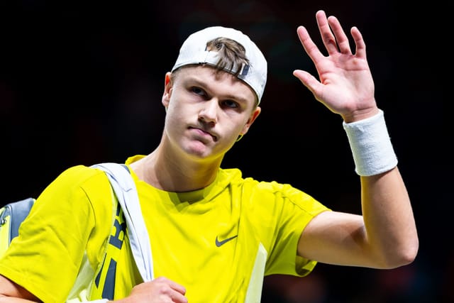 How old is tennis player Holger Rune? | Holger Rune's Age Revealed