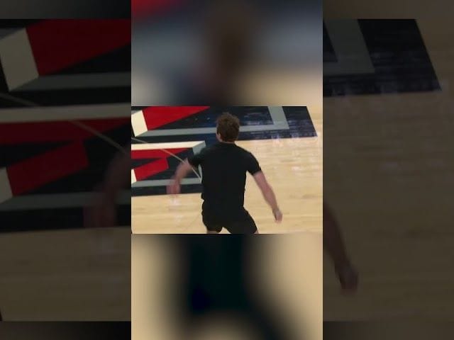 Texas Tech: Texas Tech fan viral for chest-bumping Patrick Mahomes wins ...