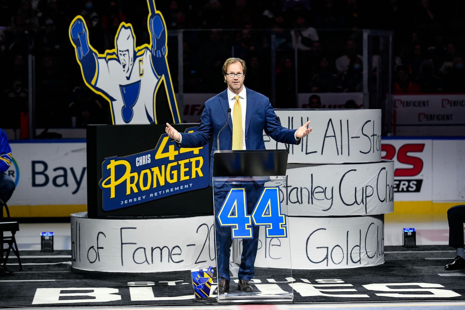 Chris Pronger Family - Father, Mother, Siblings, Wife, Kids