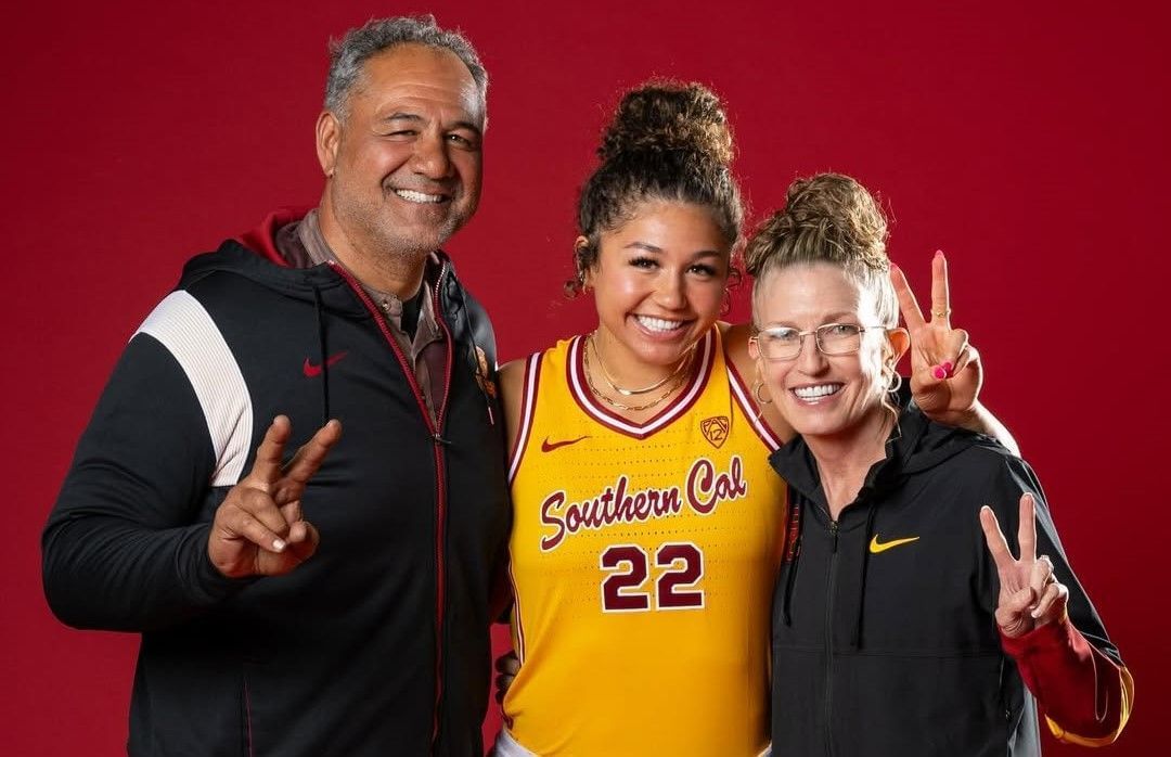 Who are Talia von Oelhoffen's parents? Meet Tondi von Oelhoffen and ...