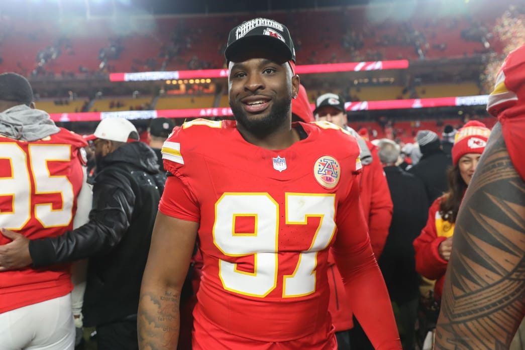 Felix Anudike-Uzomah’s Contract Breakdown, Salary Cap Details, Bonuses, Terms & More