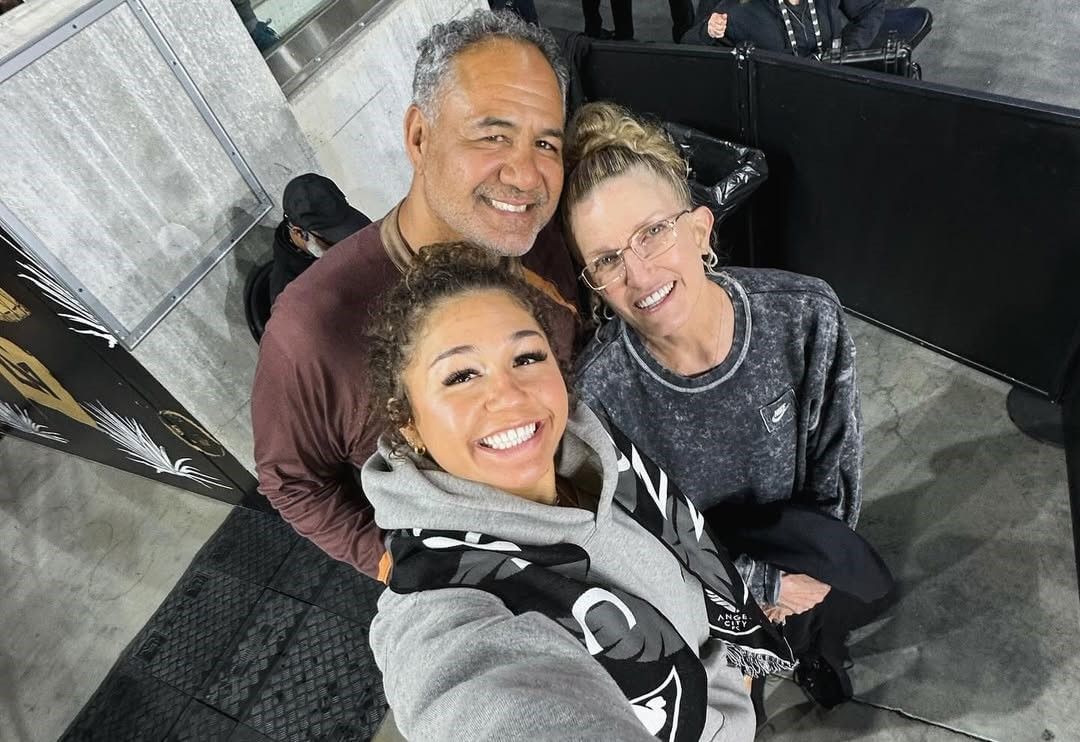 Who are Talia von Oelhoffen’s parents? Meet her parents Tondi Von ...