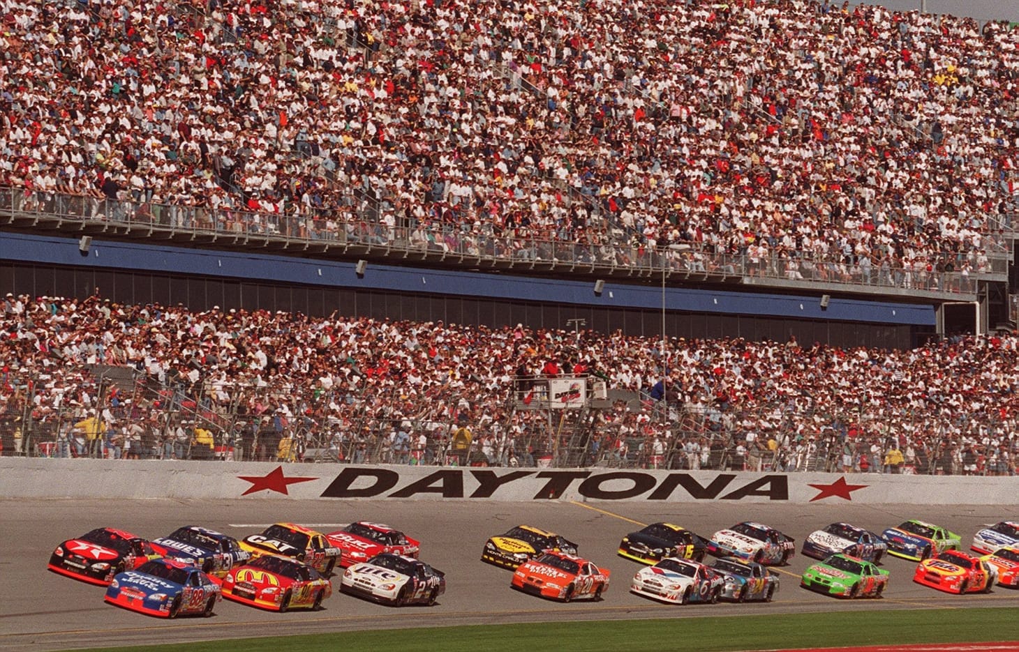 Daytona International Speedway: Who owns Daytona International Speedway ...