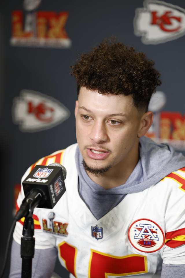 Mahomes: “Bunch of liars”: NFL fans react as Patrick Mahomes fails to remember meeting senator ...