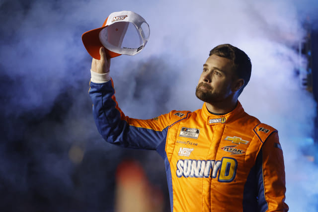 Ricky Stenhouse Jr. reveals the $12M-worth HMS star he rooted for to ...