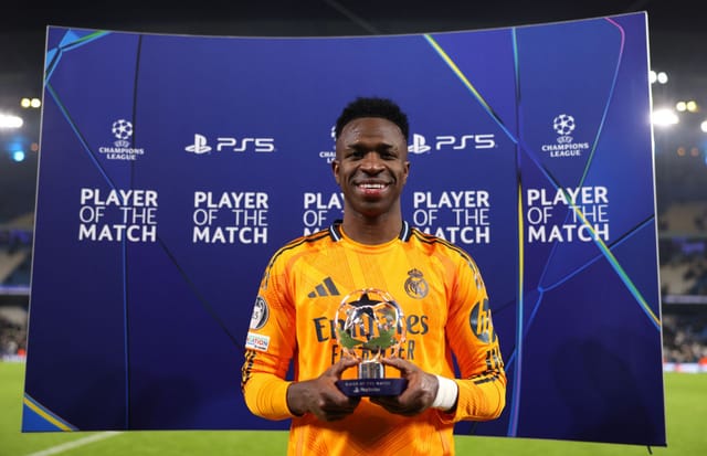 “I saw the banner" - Vinicius Jr comments on Manchester City banner ...