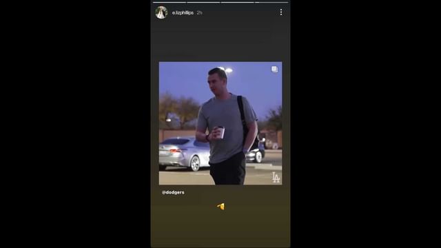 Evan Phillips' wife Elizabeth reacts to Dodgers star arriving for ...