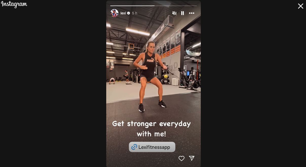 Lexi Thompson stuns in white as she shares engagement photos