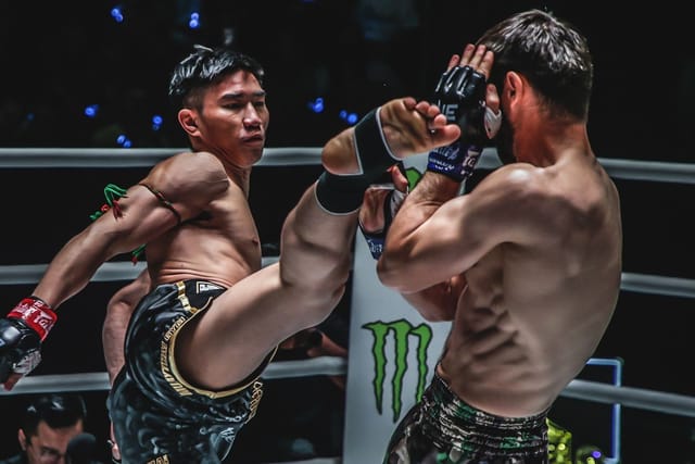 Tawanchai: WATCH: Thai superstar Tawanchai PK Saenchai goes chopping in ...