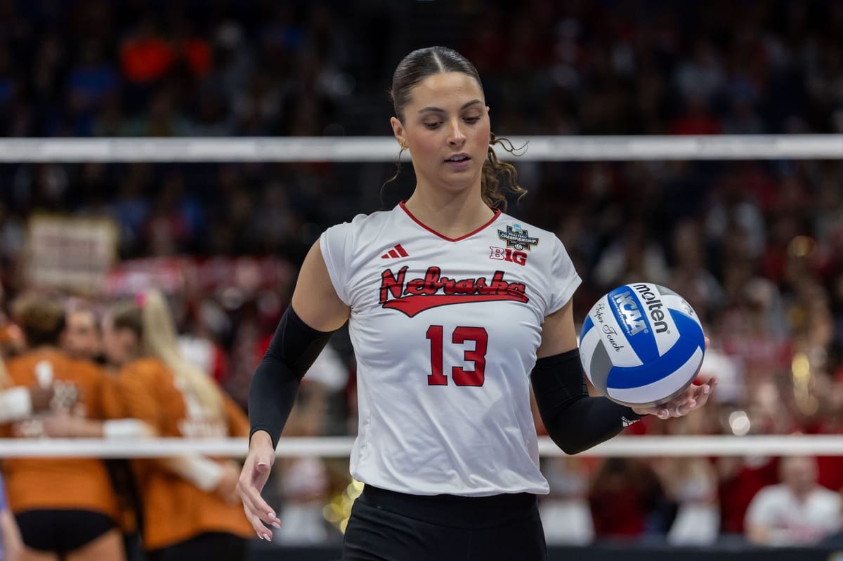 Ex-Nebraska Volleyball star Merritt Beason soaks in the sun with ...