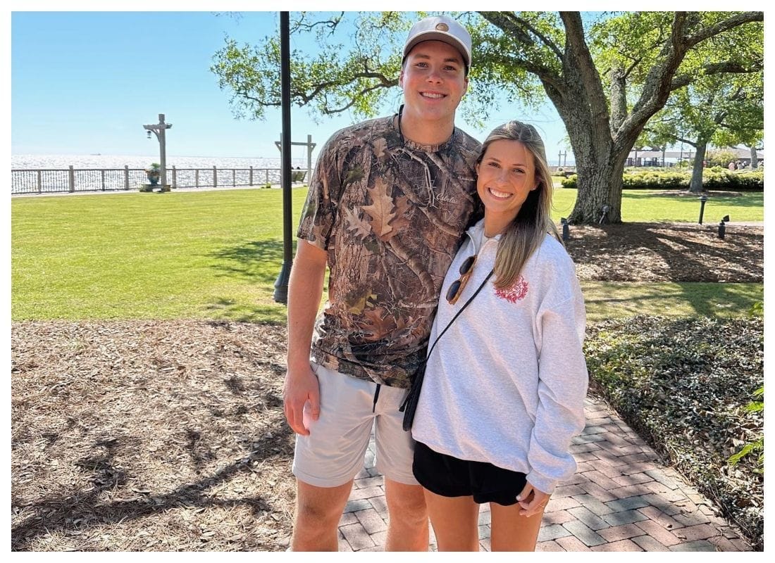 Who is Riley Loenard’s girlfriend, Molly Walding?