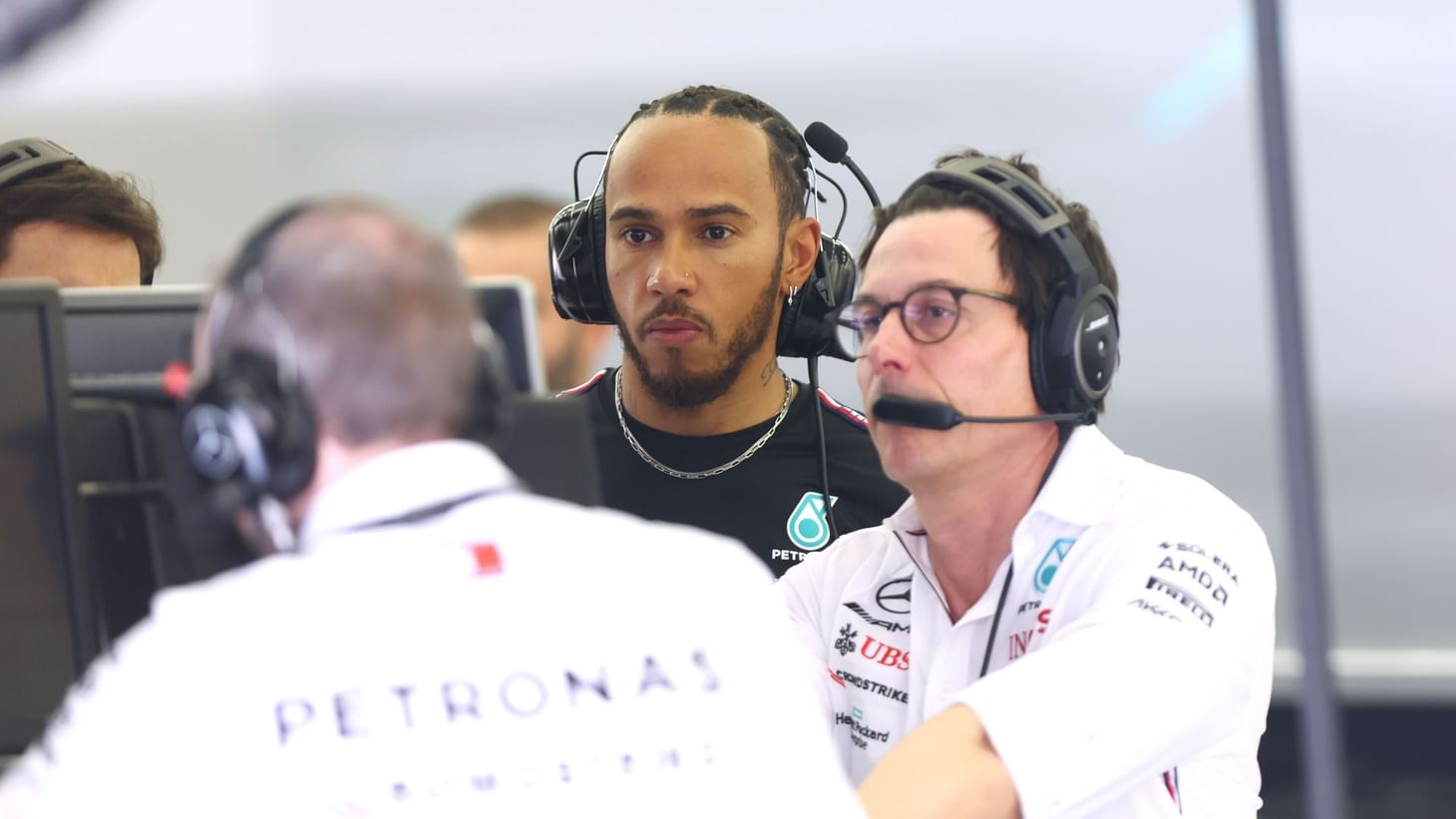 Mercedes boss Toto Wolff breaks his silence on Lewis Hamilton's iconic image outside Enzo ...