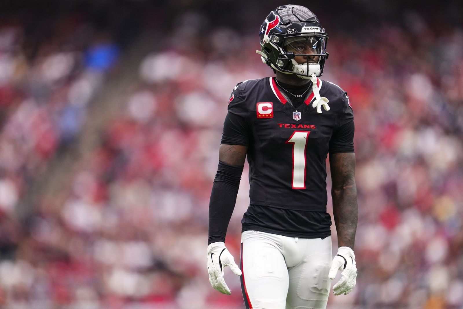 Texans great makes feelings known on Stefon Diggs' heading into free agency