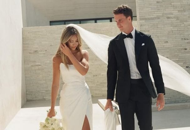 Who is Jake Oettinger's wife, Kennedi Schumacher?