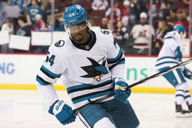 Givani Smith Family - Father, Mother, Siblings, Aunt