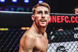 How tall is Alexander Volkov UFC?