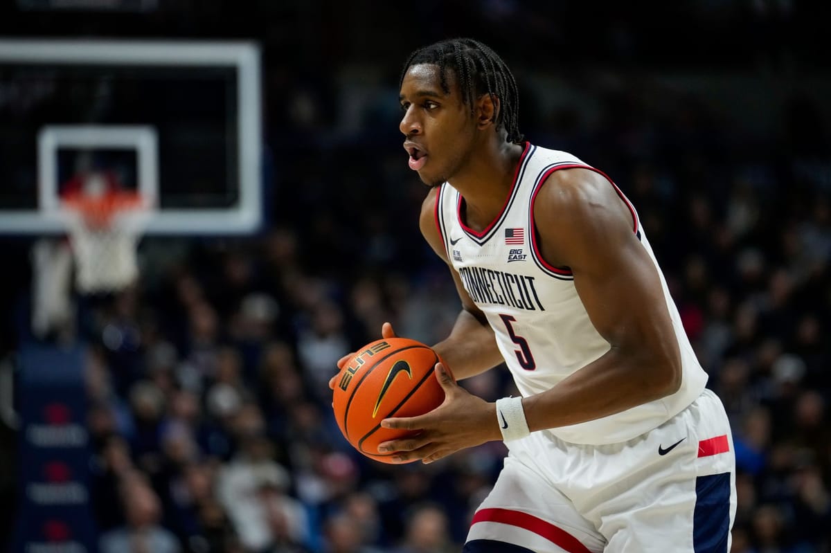 Who Are Tarris Reed Jr's Parents? Meet Tarris Reed Sr and Darlene