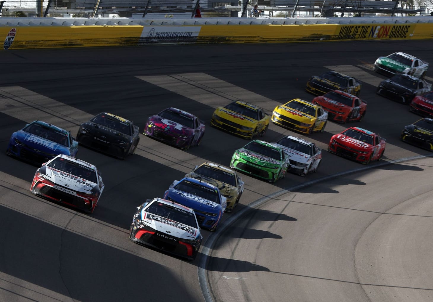 Who are the Pennzoil 400 Winners? Drivers, Teams, and Manufacturers stats.