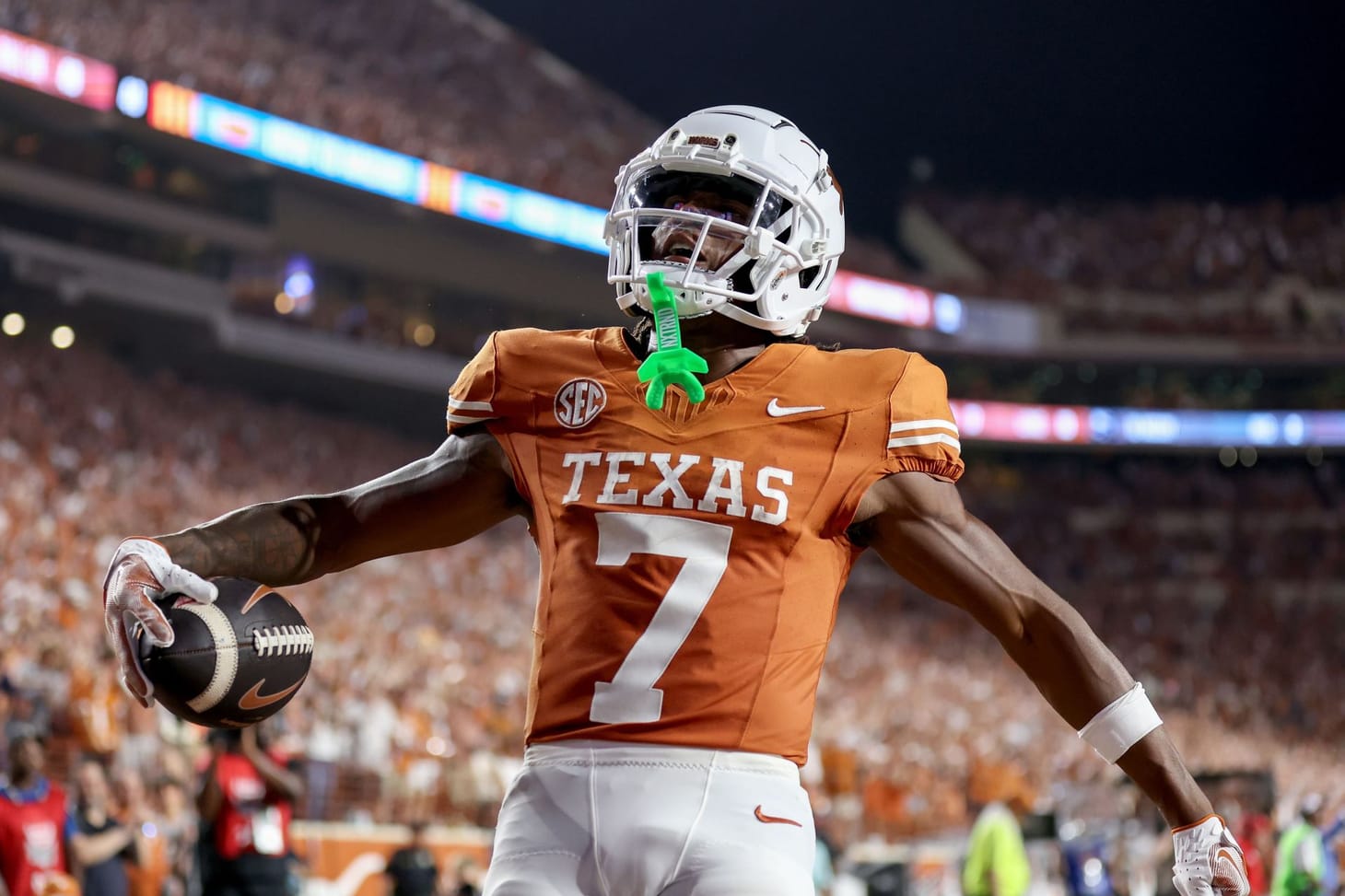 Isaiah Bond NFL Draft Projection: 5 best landing spots for Texas ...