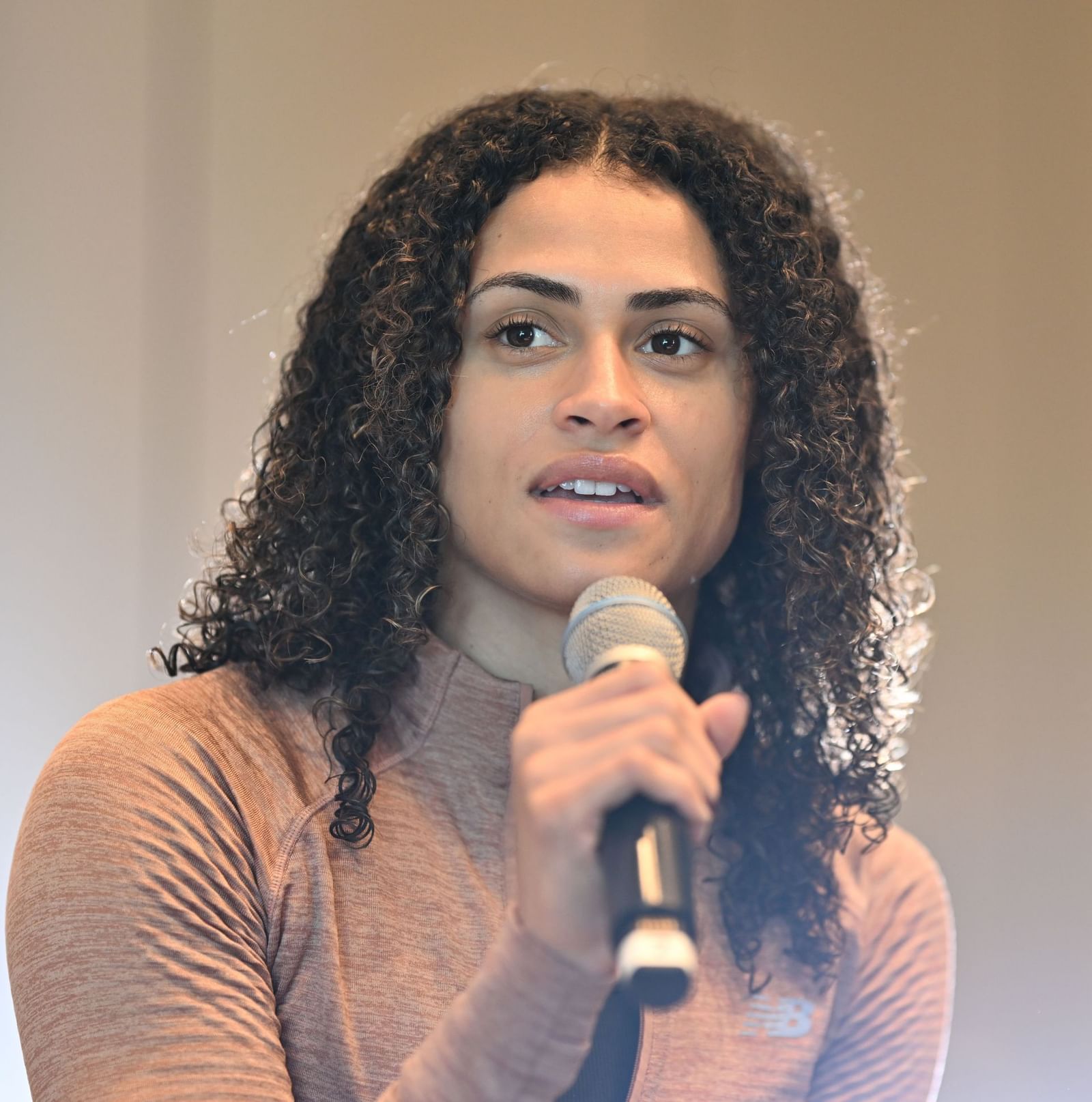 Sydney McLaughlin-Levrone shows off special gift from Michael Johnson as she gears up to compete ...