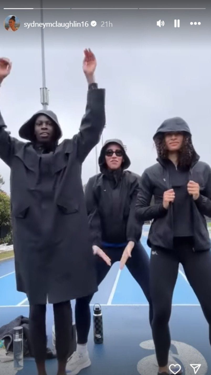 Sydney McLaughlin-Levrone in splits after hilarious dance practice with ...