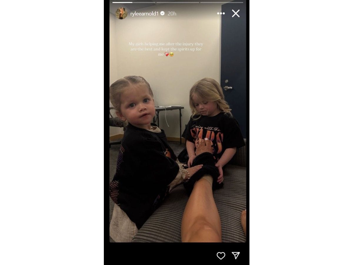 Stephen Nedoroscik's DWTS partner Rylee Arnold gets emotional witnessing nieces' heartfelt ...