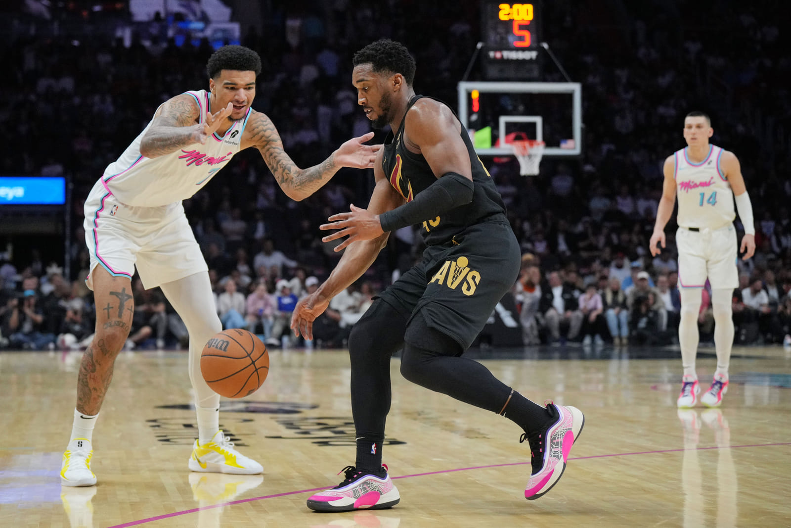 Miami Heat vs Cleveland Cavaliers Predicted Starting Lineups and Depth ...